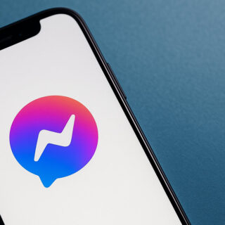 How do I install and set up Facebook Messenger on a new device ...